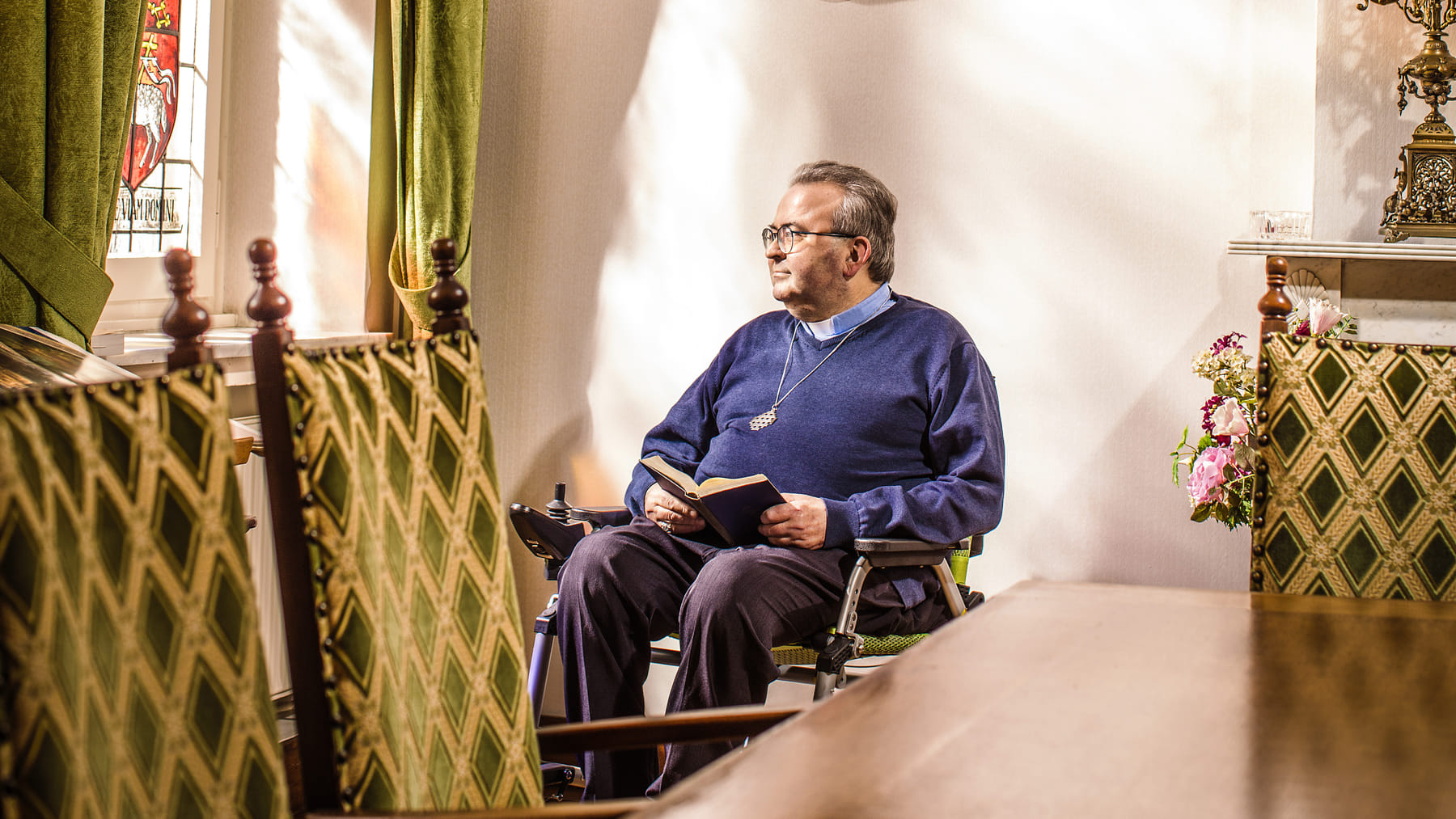 Bisschop Harrie Smeets weet dat hij niet lang meer zal leven - EO