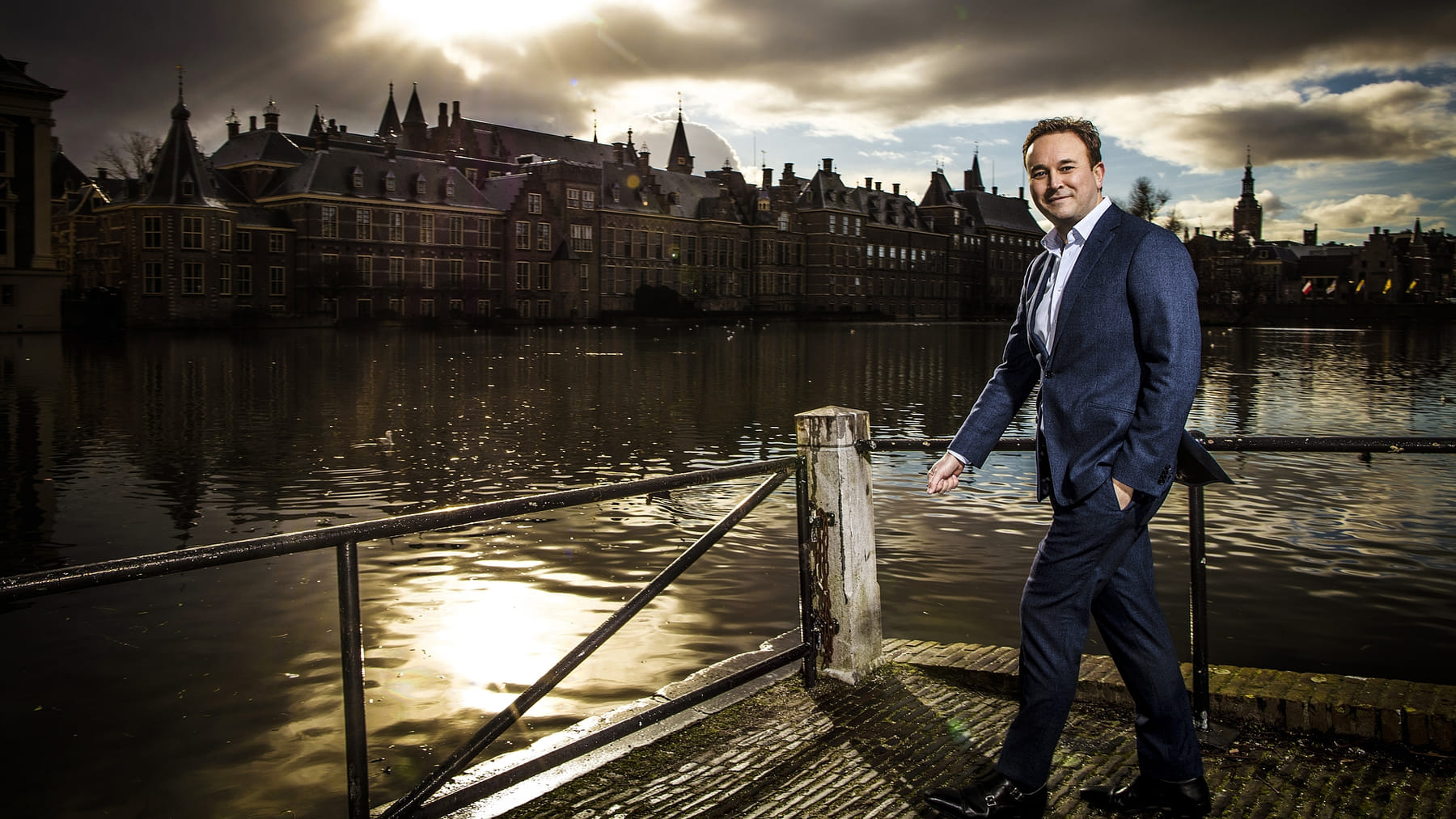 Politiek verslaggever Xander van der Wulp: ‘Ik leef mijn - EO