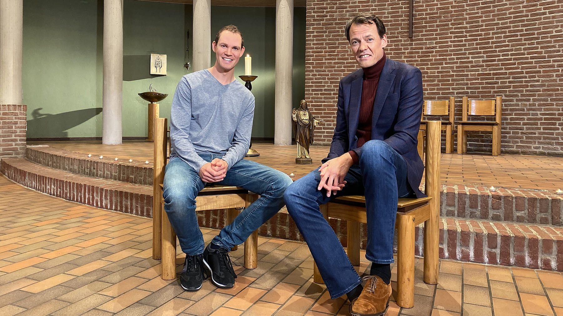 Adieu God? Tim Fransen vindt Jezus 'liefdevolle topgozer' - EO