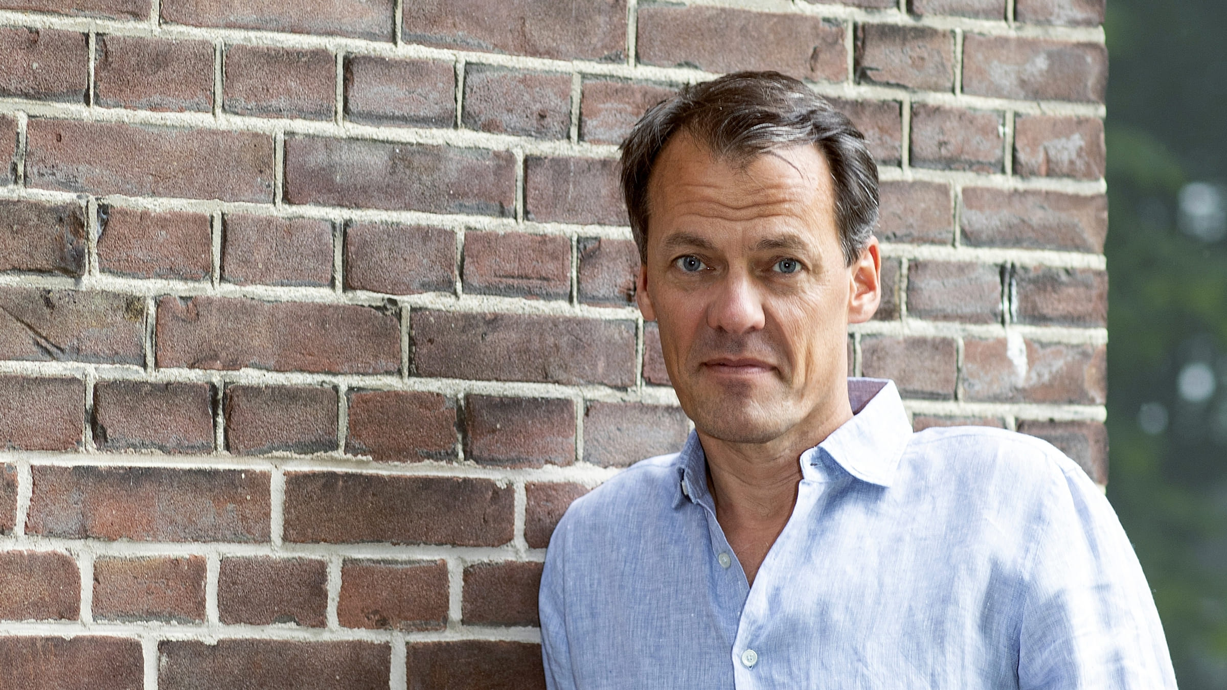 Tijs van den Brink: 'En nu, nu ben ik wees' - EO